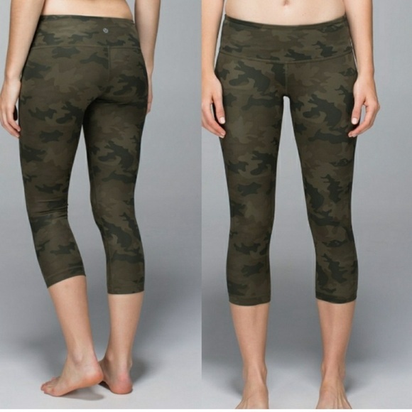 lululemon athletica | Pants & Jumpsuits | Lululemon Wunder Under Crop ...